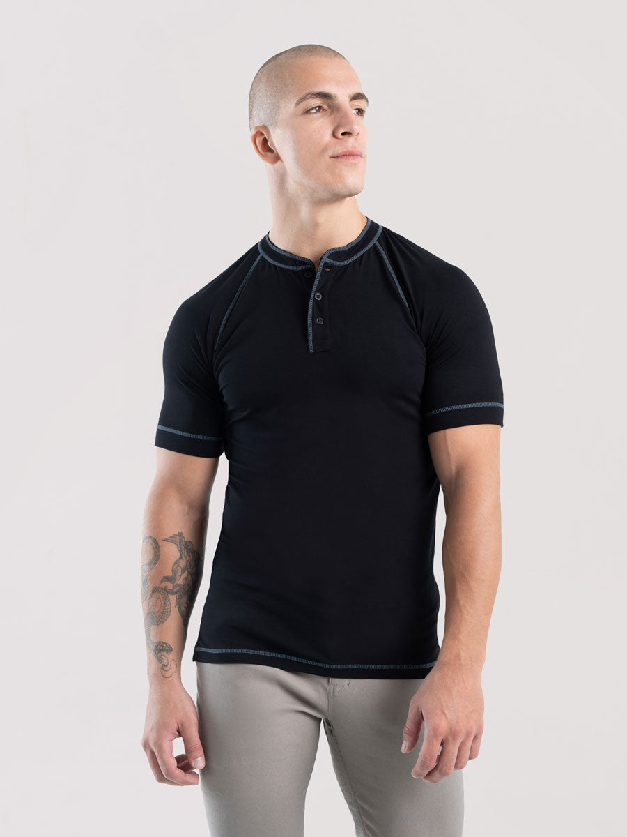 Muscle Fit Short Sleeve Henley Shirt | Muscle Flattering Fit – Fitizen