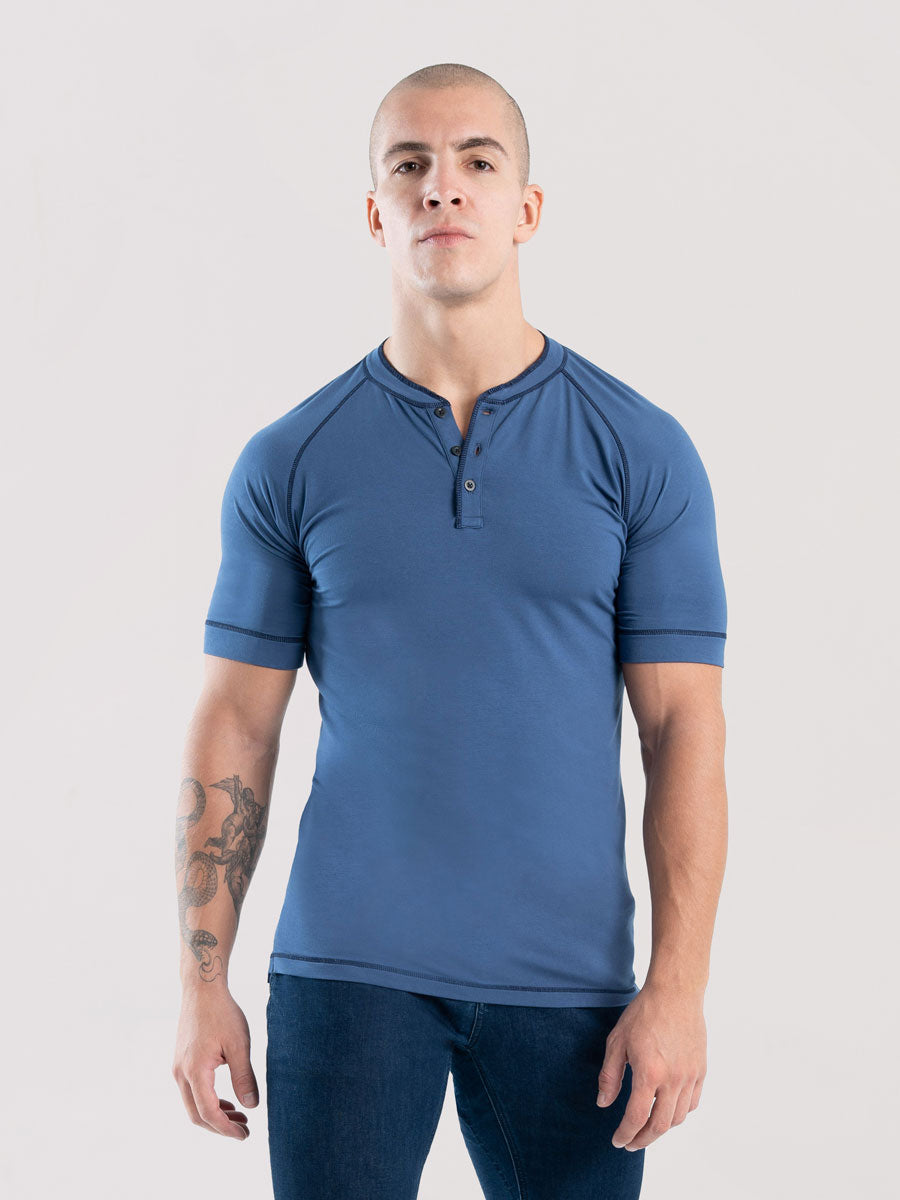 Muscle Fit Short Sleeve Henley Shirt | Muscle Flattering Fit – Fitizen